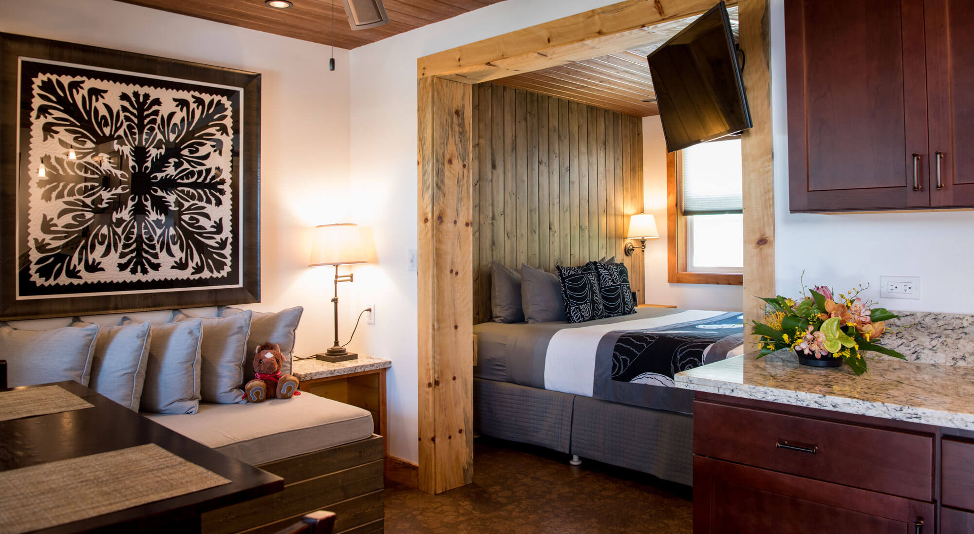 Kamuela Inn - Upcountry Hospitality, Timeless Charm